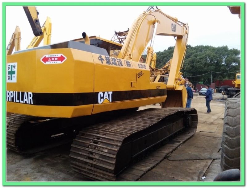 0.7cbm 1.0cbm CAT excavator E200b. 200b track used excavator